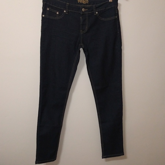 Reign | Jeans | Reign Skinny Stretchy Boyfriend Jeans Nwot | Poshmark